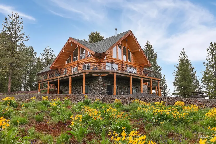 2789 Skyline Drive, New Meadows, ID 83654 | The Joy of Home, CENTURY 21