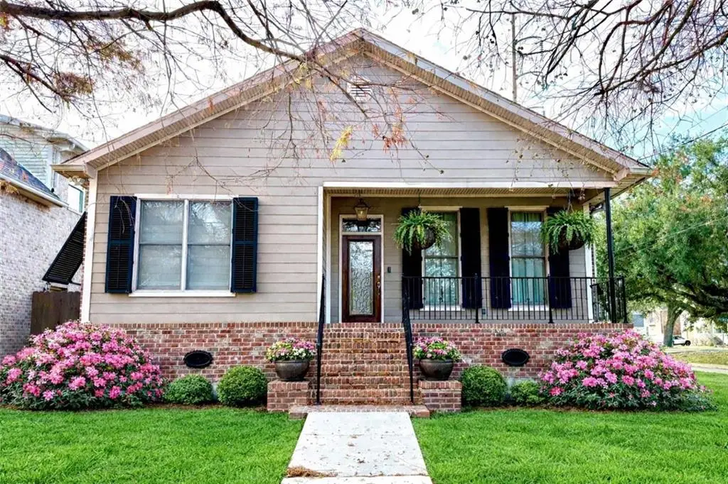 266 34th Street, New Orleans, LA 70124 | The Joy of Home, CENTURY 21