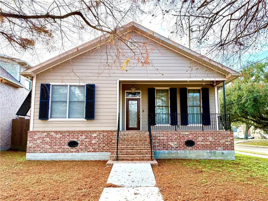 266 34th Street, New Orleans, LA 70124 | The Joy of Home, CENTURY 21