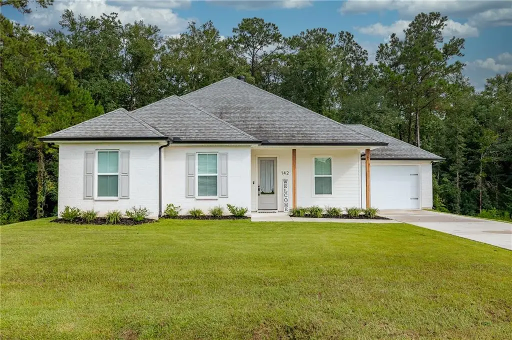 142 Moldaner Court, Pearl River, LA 70452 | The Joy of Home, CENTURY 21