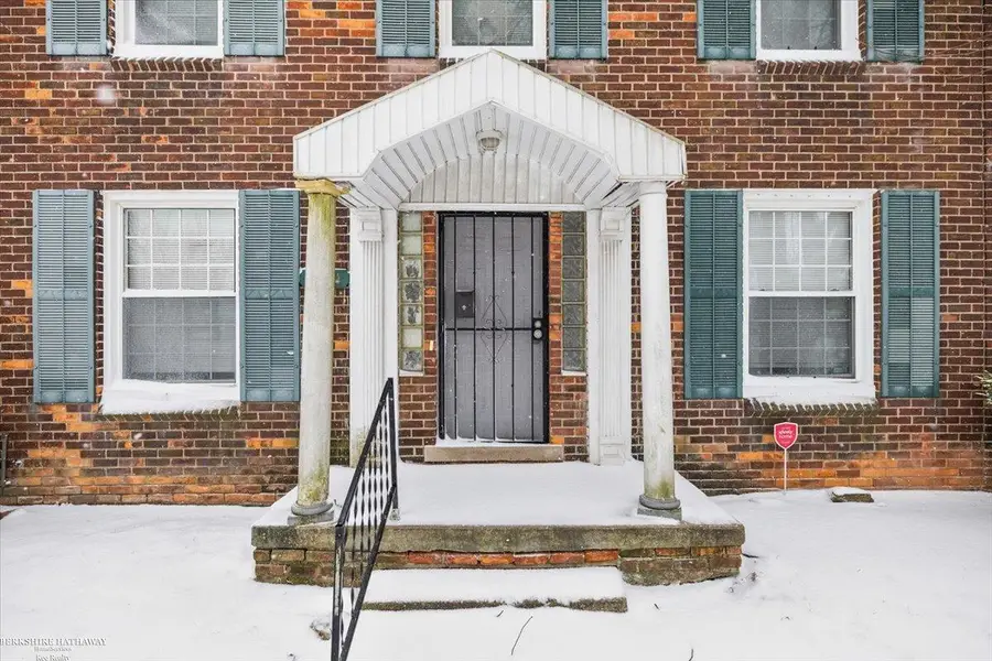 9364 E Outer DR, Detroit, MI 48213 | The Joy of Home, CENTURY 21