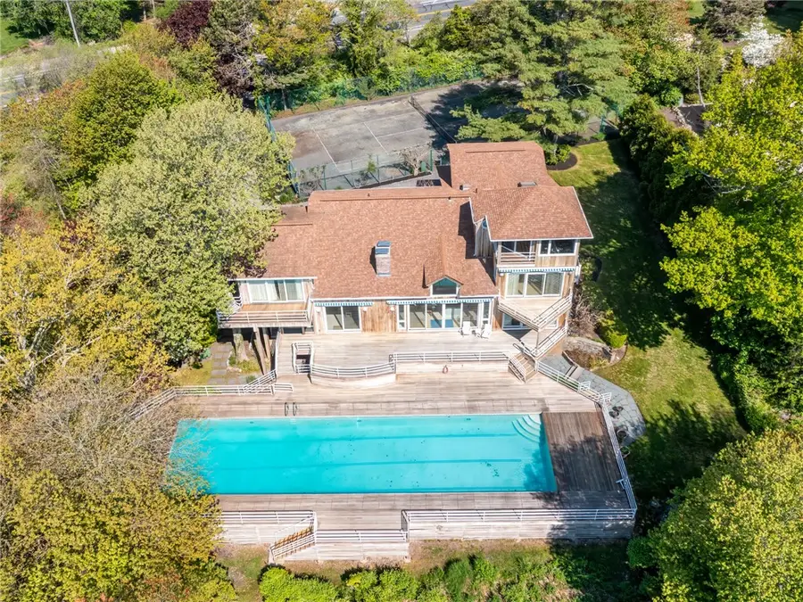 275 Boston Neck Road, Narragansett, RI 02882 | The Joy of Home, CENTURY 21