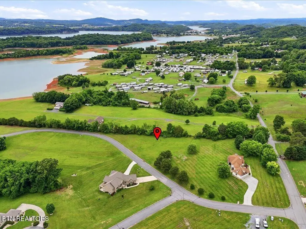 2014 Lake Vista Court, Mooresburg, TN 37811 | The Joy of Home, CENTURY 21